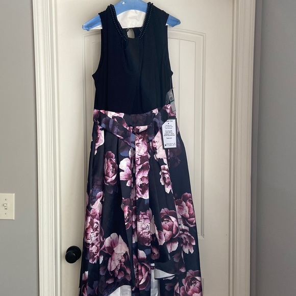 SLNY | Dresses | Floral Halter Style Hilo Cocktail Dress Slny Size 6 ...